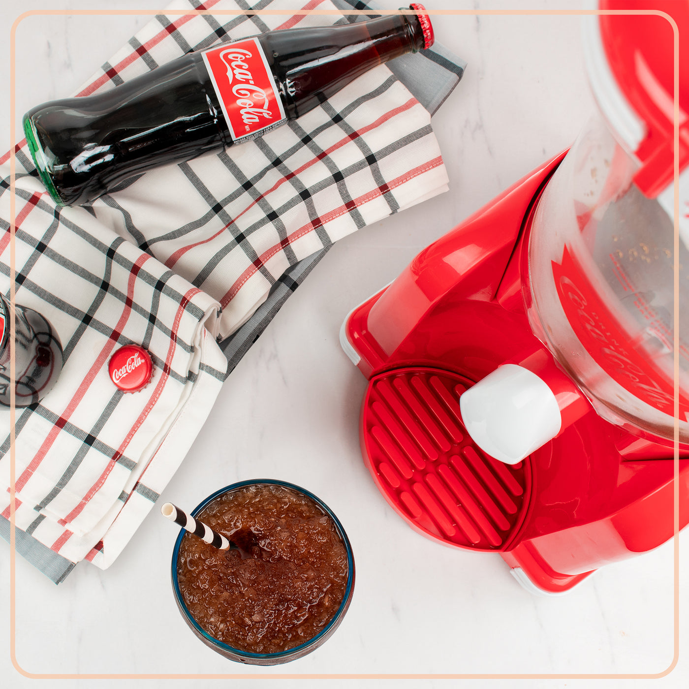 Coca-Cola 32-Ounce Retro Slush Drink Maker — Nostalgia Products