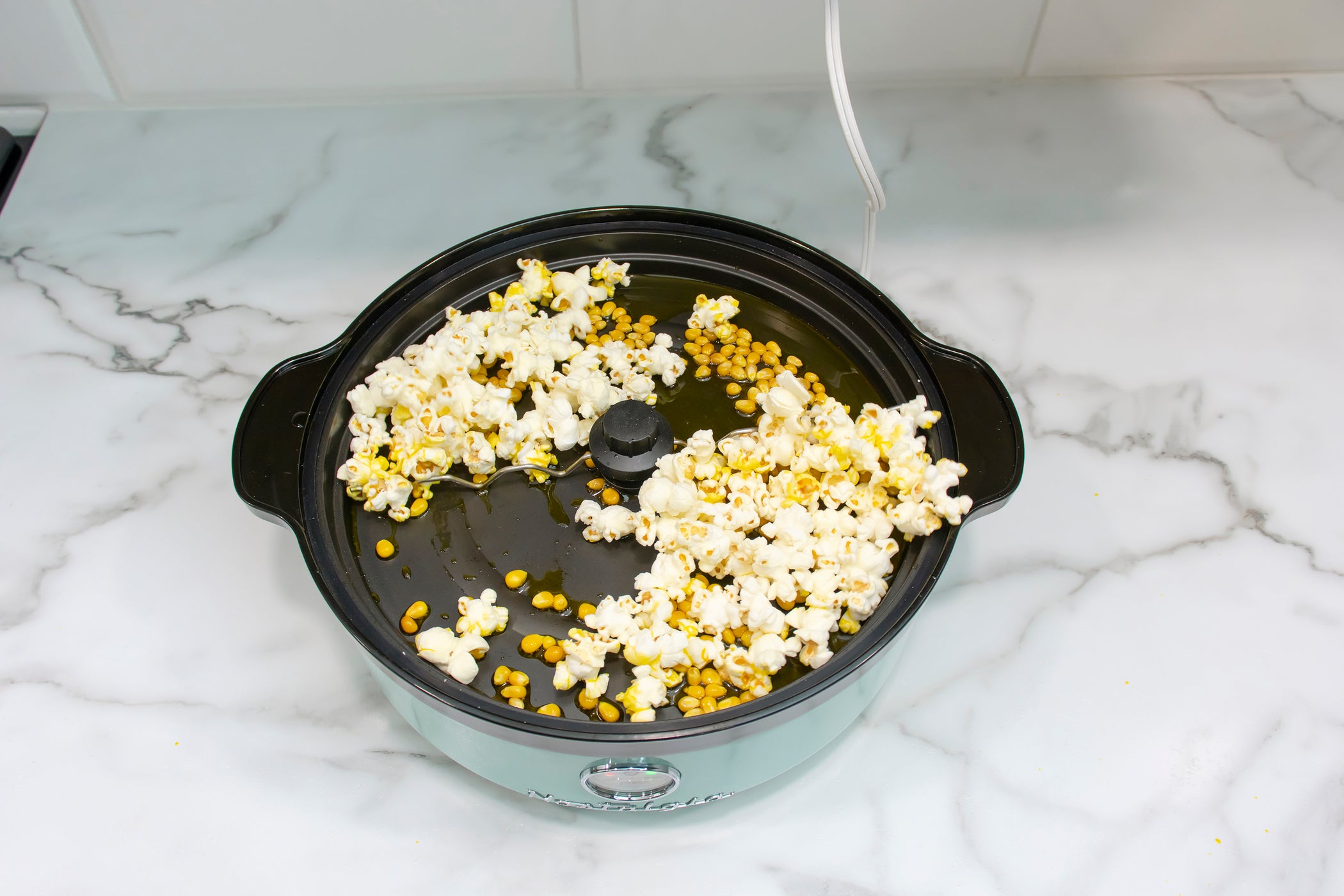 Classic Retro Stirring Popcorn Maker — Nostalgia Products